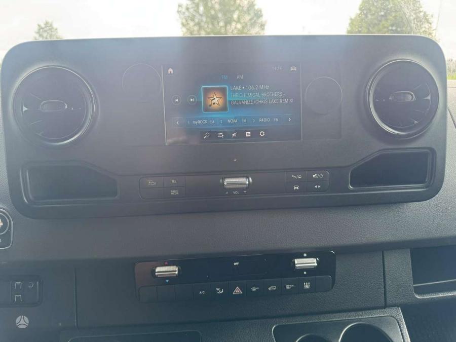 Balts Mercedes-Benz Sprinter 2020 Tauragė, ar dzinēja tilpumu 2.14 L un nobraukumu 280 tūkst. km par 16500 €, foto 15 vietnē AUTOMOTO.COM.LV