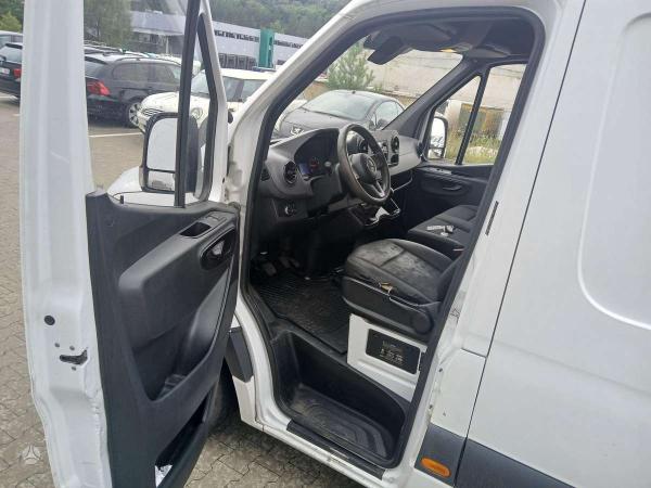 Balts Mercedes-Benz Sprinter 2020 Viļņa, ar dzinēja tilpumu 2.14 L un nobraukumu 311 tūkst. km par 14036 €, foto 7 vietnē AUTOMOTO.COM.LV