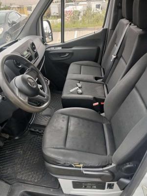 White Mercedes-Benz Sprinter 2020 in Vilnius, with an engine capacity of 2.14 L and mileage of 311 thousand km for 14036 €, photo 9 on AUTOMOTO.COM.LV