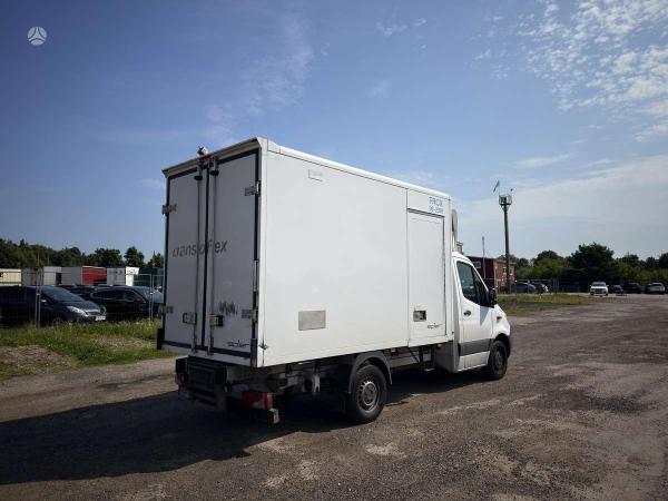 Balts Mercedes-Benz Sprinter 2020 Viļņa, ar dzinēja tilpumu 2.14 L un nobraukumu 350 tūkst. km par 13000 €, foto 3 vietnē AUTOMOTO.COM.LV