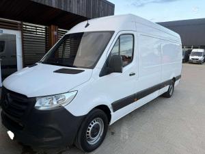 White Mercedes-Benz Sprinter 2020 in Kaunas, with an engine capacity of 2.20 L and mileage of 322 thousand km for 10950 €, photo 1 on AUTOMOTO.COM.LV