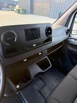 White Mercedes-Benz Sprinter 2020 in Kaunas, with an engine capacity of 2.20 L and mileage of 322 thousand km for 10950 €, photo 8 on AUTOMOTO.COM.LV