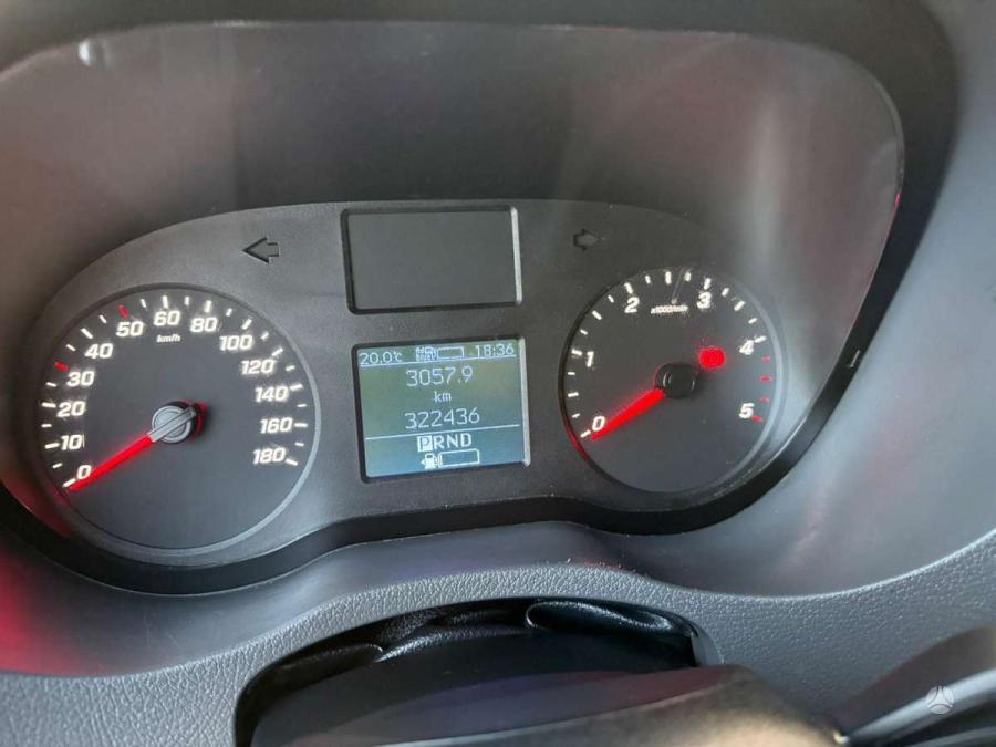 White Mercedes-Benz Sprinter 2020 in Kaunas, with an engine capacity of 2.20 L and mileage of 322 thousand km for 10950 €, photo 13 on AUTOMOTO.COM.LV