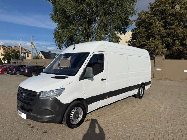 White Mercedes-Benz Sprinter 2020 in Kaunas, with an engine capacity of 2.20 L and mileage of 380 thousand km for 10450 €, photo 1 on AUTOMOTO.COM.LV