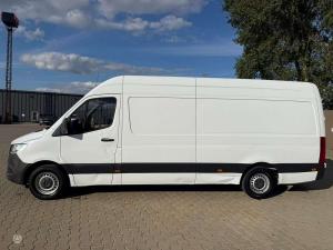 White Mercedes-Benz Sprinter 2020 in Kaunas, with an engine capacity of 2.20 L and mileage of 380 thousand km for 10450 €, photo 5 on AUTOMOTO.COM.LV