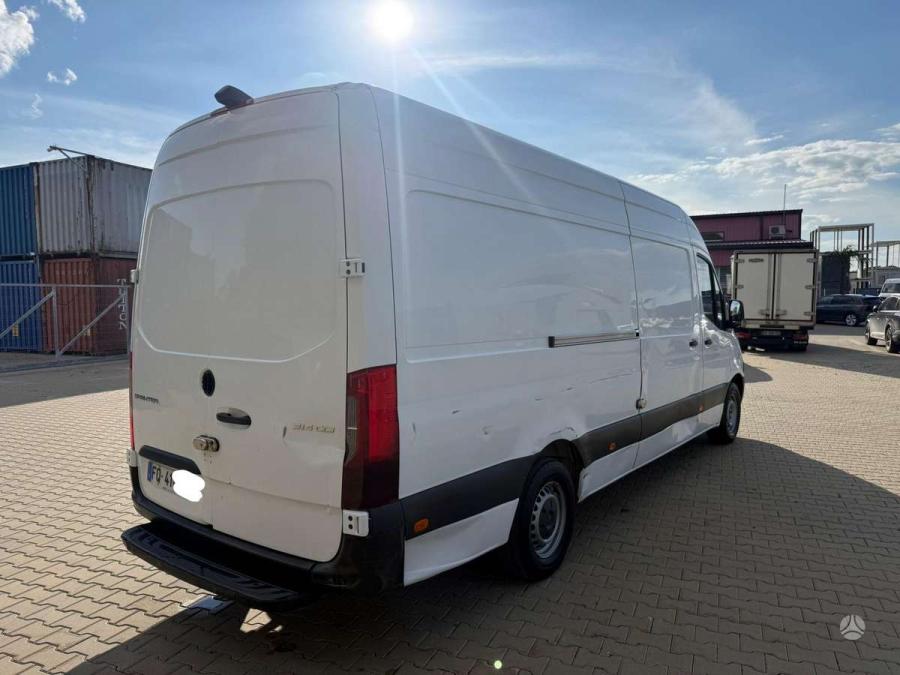 White Mercedes-Benz Sprinter 2020 in Kaunas, with an engine capacity of 2.20 L and mileage of 380 thousand km for 10450 €, photo 7 on AUTOMOTO.COM.LV