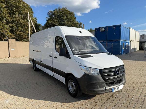 White Mercedes-Benz Sprinter 2020 in Kaunas, with an engine capacity of 2.20 L and mileage of 380 thousand km for 10450 €, photo 10 on AUTOMOTO.COM.LV