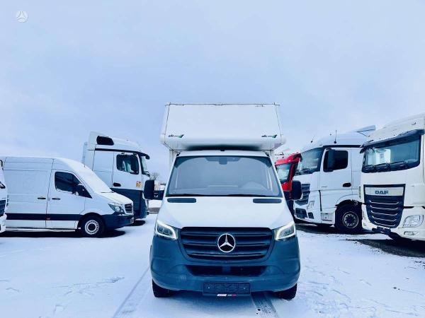 White Mercedes-Benz Sprinter 2021 in Vilnius, with an engine capacity of 2.14 L and mileage of 107 thousand km for 23900 €, photo 2 on AUTOMOTO.COM.LV