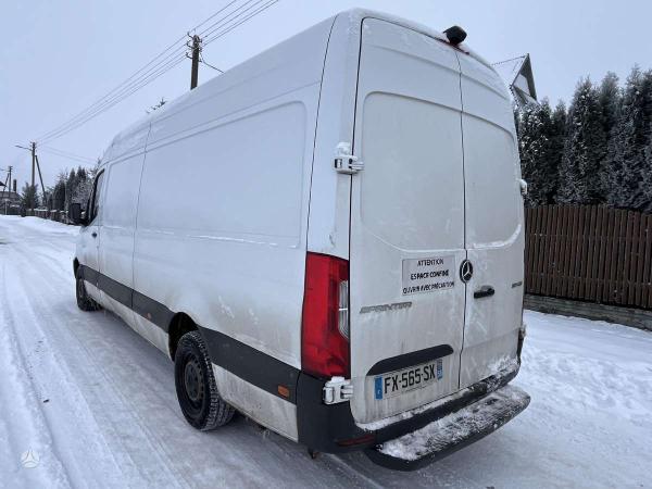 Balts Mercedes-Benz Sprinter 2021 Tauragė, ar dzinēja tilpumu 1.95 L un nobraukumu 260 tūkst. km par 13900 €, foto 4 vietnē AUTOMOTO.COM.LV