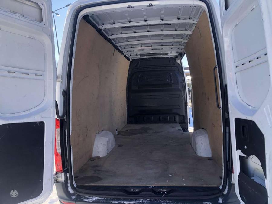 Balts Mercedes-Benz Sprinter 2021 Klaipėda, ar dzinēja tilpumu 2.00 L un nobraukumu 274 tūkst. km par 13500 €, foto 12 vietnē AUTOMOTO.COM.LV