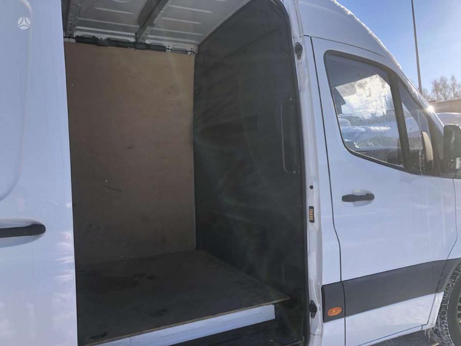 Balts Mercedes-Benz Sprinter 2021 Klaipėda, ar dzinēja tilpumu 2.00 L un nobraukumu 274 tūkst. km par 13500 €, foto 16 vietnē AUTOMOTO.COM.LV