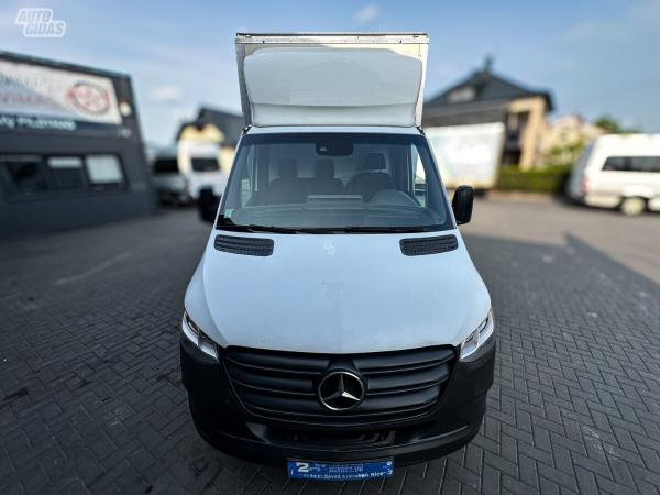 White Mercedes-Benz Sprinter 2021 in Kaunas, with an engine capacity of 2.20 L and mileage of 201 thousand km for 16500 €, photo 2 on AUTOMOTO.COM.LV