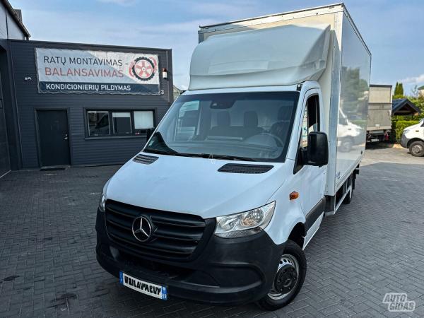 White Mercedes-Benz Sprinter 2021 in Kaunas, with an engine capacity of 2.20 L and mileage of 201 thousand km for 16500 €, photo 8 on AUTOMOTO.COM.LV