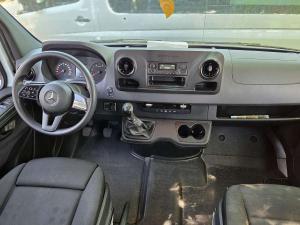 White Mercedes-Benz Sprinter 2021 in Kursenai, with an engine capacity of 2.10 L and mileage of 466 thousand km for 11495 €, photo 7 on AUTOMOTO.COM.LV