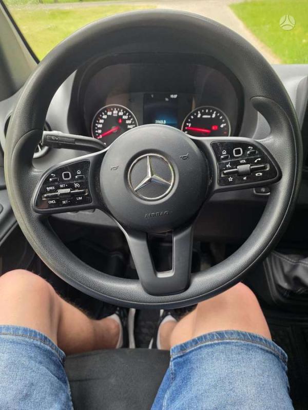 White Mercedes-Benz Sprinter 2021 in Taurage, with an engine capacity of 2.10 L and mileage of 288 thousand km for 12400 €, photo 10 on AUTOMOTO.COM.LV