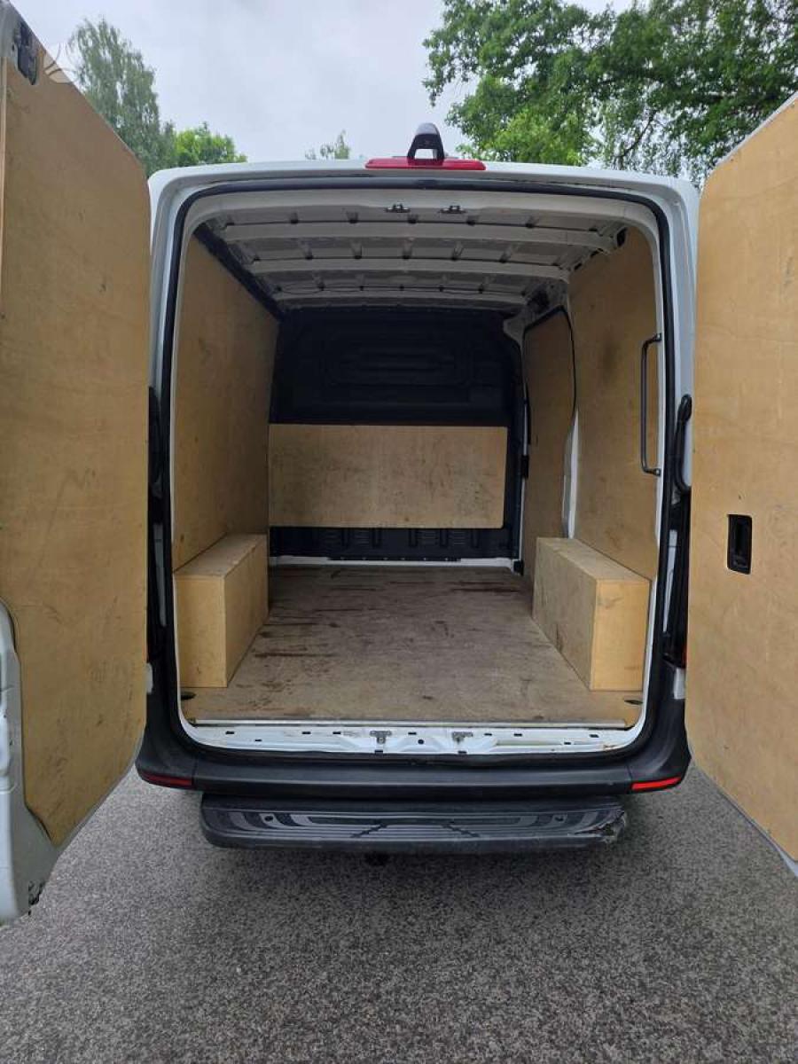 Balts Mercedes-Benz Sprinter 2021 Tauragė, ar dzinēja tilpumu 2.10 L un nobraukumu 288 tūkst. km par 12400 €, foto 14 vietnē AUTOMOTO.COM.LV