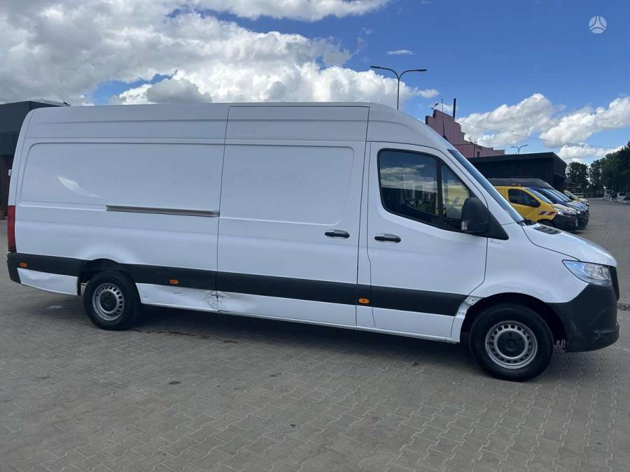 Balts Mercedes-Benz Sprinter 2021 Kauņa, ar dzinēja tilpumu 2.14 L un nobraukumu 225 tūkst. km par 10350 €, foto 5 vietnē AUTOMOTO.COM.LV