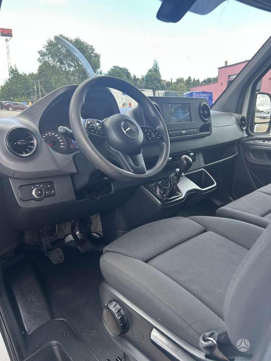 Balts Mercedes-Benz Sprinter 2021 Kauņa, ar dzinēja tilpumu 2.14 L un nobraukumu 225 tūkst. km par 10350 €, foto 9 vietnē AUTOMOTO.COM.LV