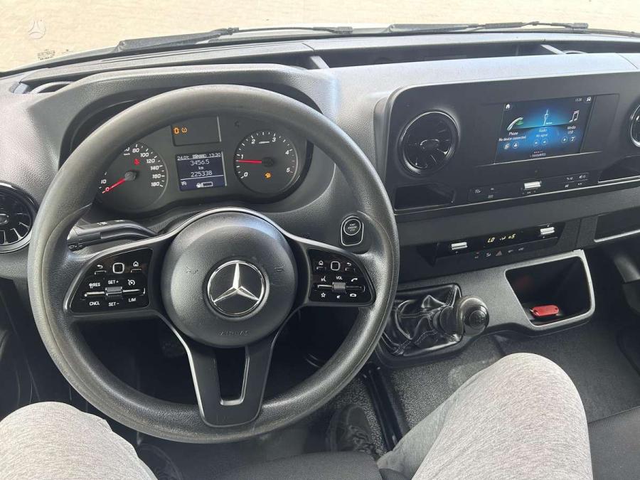 Balts Mercedes-Benz Sprinter 2021 Kauņa, ar dzinēja tilpumu 2.14 L un nobraukumu 225 tūkst. km par 10350 €, foto 12 vietnē AUTOMOTO.COM.LV
