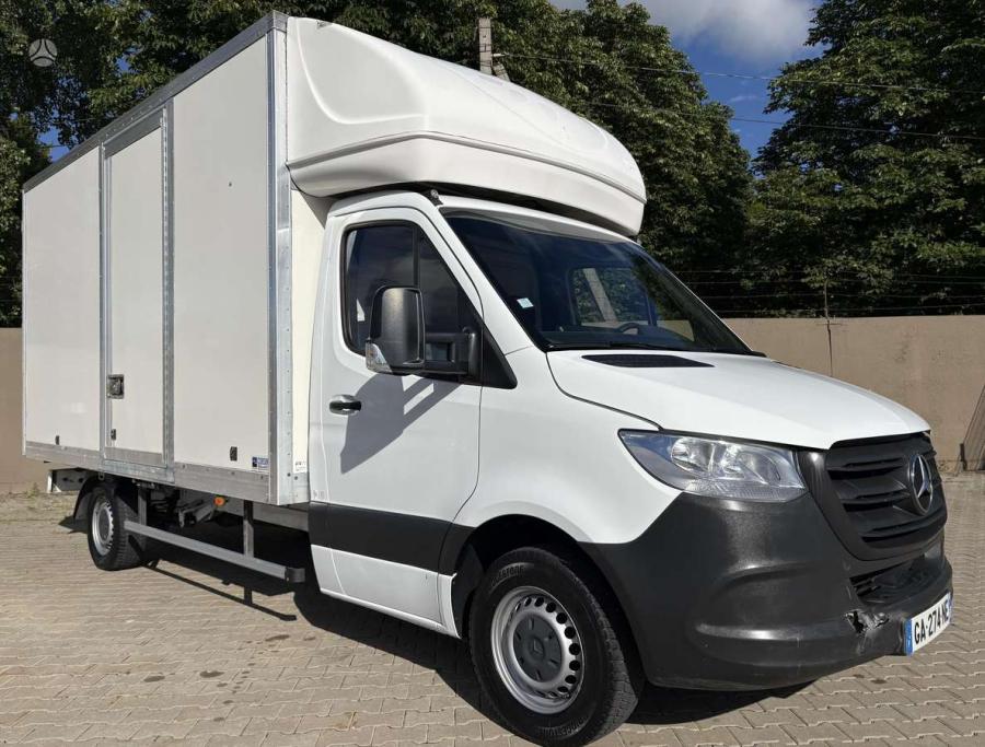 Balts Mercedes-Benz Sprinter 2021 Kauņa, ar dzinēja tilpumu 2.14 L un nobraukumu 160 tūkst. km par 15999 €, foto 5 vietnē AUTOMOTO.COM.LV