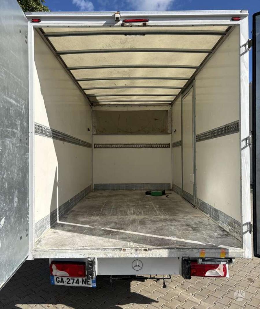 Balts Mercedes-Benz Sprinter 2021 Kauņa, ar dzinēja tilpumu 2.14 L un nobraukumu 160 tūkst. km par 15999 €, foto 12 vietnē AUTOMOTO.COM.LV
