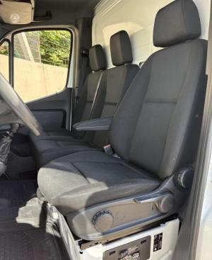 Balts Mercedes-Benz Sprinter 2021 Kauņa, ar dzinēja tilpumu 2.14 L un nobraukumu 160 tūkst. km par 15999 €, foto 14 vietnē AUTOMOTO.COM.LV