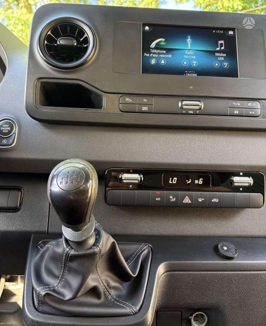 Balts Mercedes-Benz Sprinter 2021 Kauņa, ar dzinēja tilpumu 2.14 L un nobraukumu 160 tūkst. km par 15999 €, foto 19 vietnē AUTOMOTO.COM.LV
