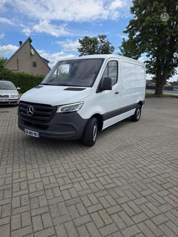 Balts Mercedes-Benz Sprinter 2021 Tauragė, ar dzinēja tilpumu 2.10 L un nobraukumu 288 tūkst. km par 12300 €, foto 1 vietnē AUTOMOTO.COM.LV