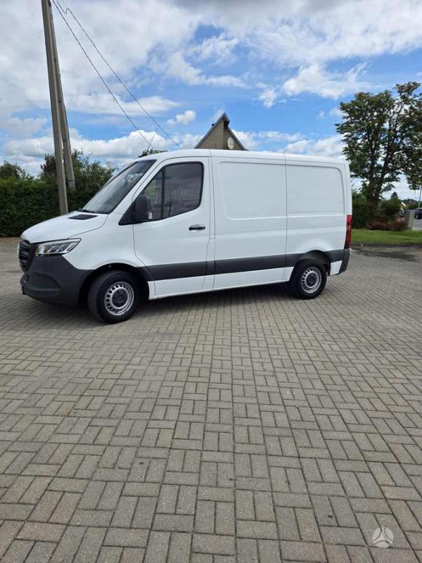 Balts Mercedes-Benz Sprinter 2021 Tauragė, ar dzinēja tilpumu 2.10 L un nobraukumu 288 tūkst. km par 12300 €, foto 3 vietnē AUTOMOTO.COM.LV
