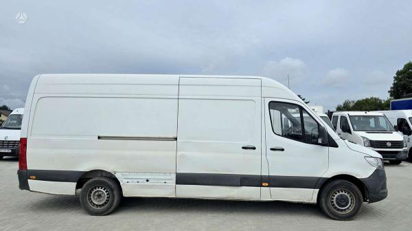 Balts Mercedes-Benz Sprinter 2021 Tauragė, ar dzinēja tilpumu 2.00 L un nobraukumu 267 tūkst. km par 9200 €, foto 5 vietnē AUTOMOTO.COM.LV