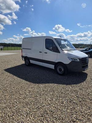 White Mercedes-Benz Sprinter 2021 in Taurage, with an engine capacity of 2.10 L and mileage of 288 thousand km for 12200 €, photo 3 on AUTOMOTO.COM.LV