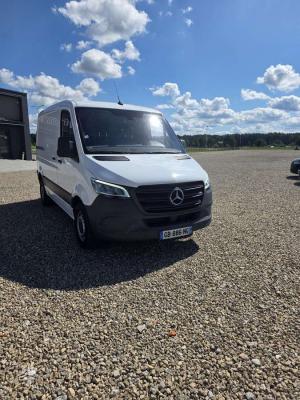 White Mercedes-Benz Sprinter 2021 in Taurage, with an engine capacity of 2.10 L and mileage of 288 thousand km for 12200 €, photo 4 on AUTOMOTO.COM.LV