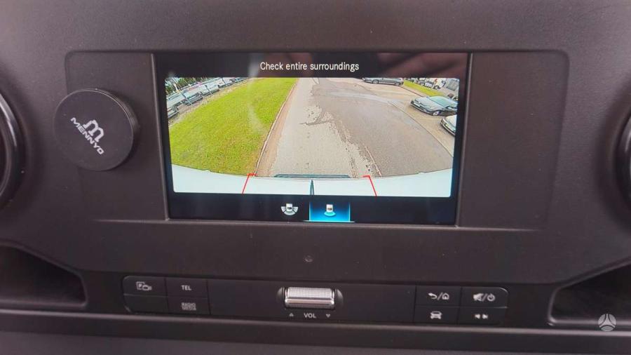 White Mercedes-Benz Sprinter 2021 in Vilnius, with an engine capacity of 2.14 L and mileage of 296 thousand km for 9950 €, photo 11 on AUTOMOTO.COM.LV
