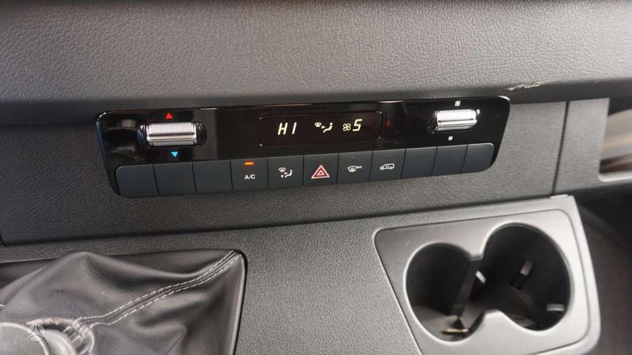 White Mercedes-Benz Sprinter 2021 in Vilnius, with an engine capacity of 2.14 L and mileage of 296 thousand km for 9950 €, photo 21 on AUTOMOTO.COM.LV