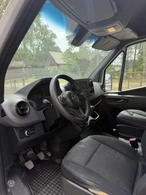 White Mercedes-Benz Sprinter 2021 in Kazlu Ruda, with an engine capacity of 2.14 L and mileage of 181 thousand km for 16500 €, photo 11 on AUTOMOTO.COM.LV
