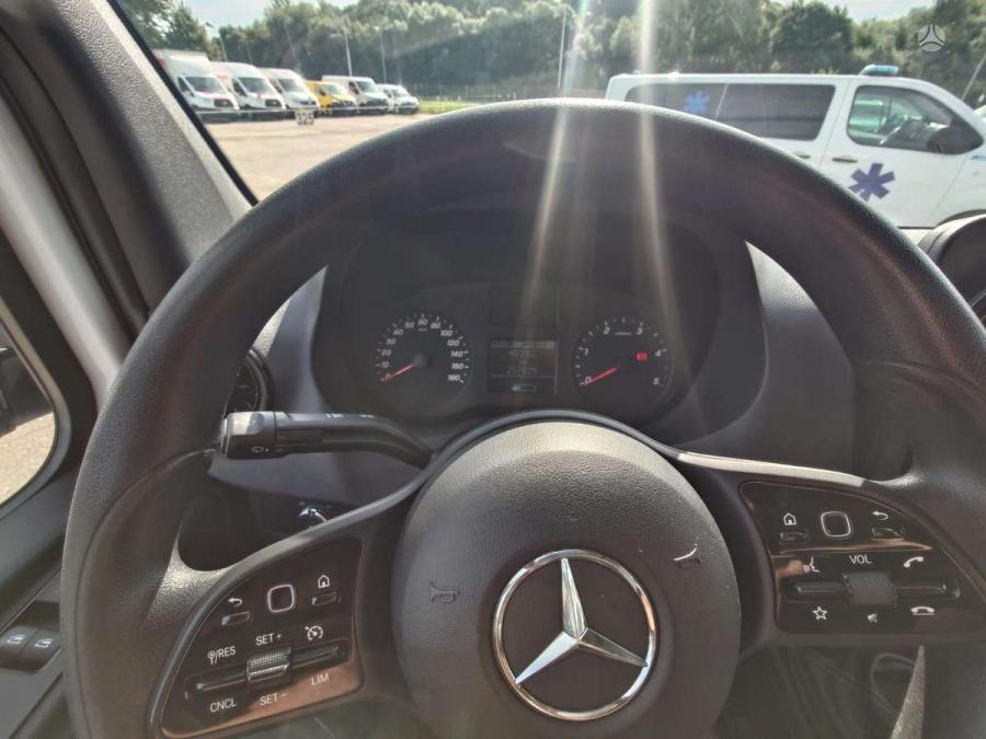 White Mercedes-Benz Sprinter 2021 in Taurage, with an engine capacity of 1.95 L and mileage of 217 thousand km for 13068 €, photo 14 on AUTOMOTO.COM.LV