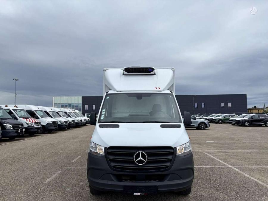 Balts Mercedes-Benz Sprinter 2021 Viļņa, ar dzinēja tilpumu 2.14 L un nobraukumu 244 tūkst. km par 17900 €, foto 3 vietnē AUTOMOTO.COM.LV