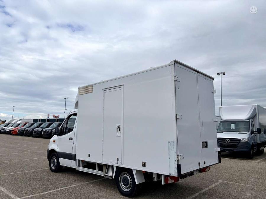 Balts Mercedes-Benz Sprinter 2021 Viļņa, ar dzinēja tilpumu 2.14 L un nobraukumu 244 tūkst. km par 17900 €, foto 9 vietnē AUTOMOTO.COM.LV