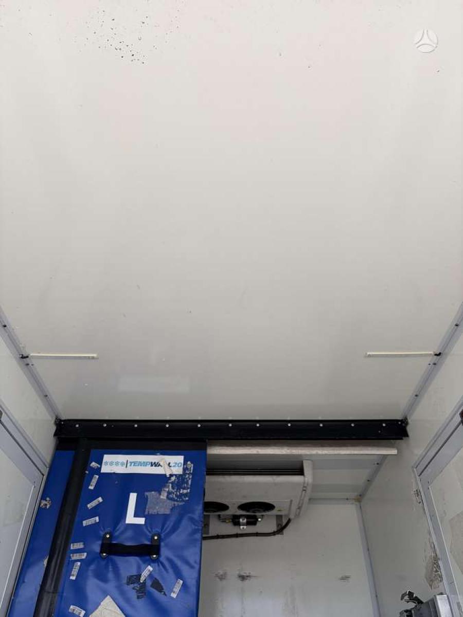 Balts Mercedes-Benz Sprinter 2021 Viļņa, ar dzinēja tilpumu 2.14 L un nobraukumu 244 tūkst. km par 17900 €, foto 16 vietnē AUTOMOTO.COM.LV