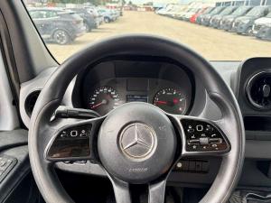 Balts Mercedes-Benz Sprinter 2021 Viļņa, ar dzinēja tilpumu 2.14 L un nobraukumu 244 tūkst. km par 17900 €, foto 23 vietnē AUTOMOTO.COM.LV