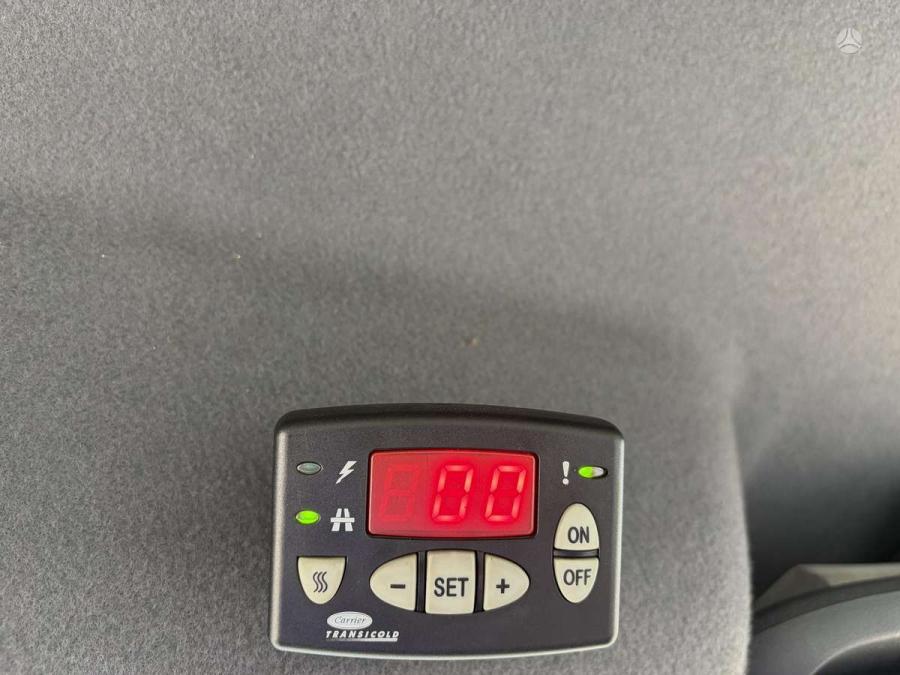 Balts Mercedes-Benz Sprinter 2021 Viļņa, ar dzinēja tilpumu 2.14 L un nobraukumu 244 tūkst. km par 17900 €, foto 24 vietnē AUTOMOTO.COM.LV
