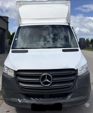 White Mercedes-Benz Sprinter 2021 in Kaunas, with an engine capacity of 2.14 L and mileage of 200 thousand km for 15900 €, photo 4 on AUTOMOTO.COM.LV
