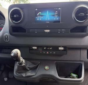 White Mercedes-Benz Sprinter 2021 in Kaunas, with an engine capacity of 2.14 L and mileage of 200 thousand km for 15900 €, photo 17 on AUTOMOTO.COM.LV