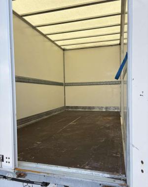 White Mercedes-Benz Sprinter 2021 in Kaunas, with an engine capacity of 2.14 L and mileage of 200 thousand km for 15900 €, photo 22 on AUTOMOTO.COM.LV