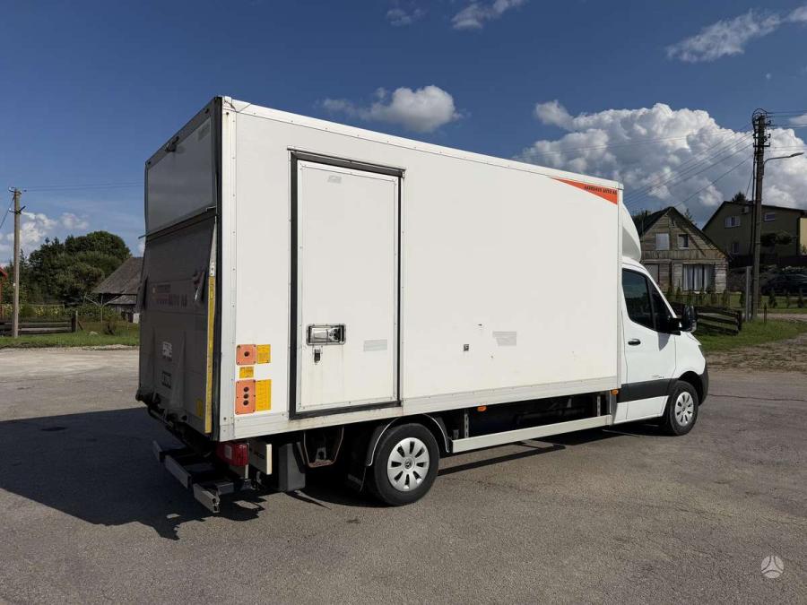 Balts Mercedes-Benz Sprinter 2021 Skaudvilė, ar dzinēja tilpumu 2.99 L un nobraukumu 397 tūkst. km par 18900 €, foto 6 vietnē AUTOMOTO.COM.LV