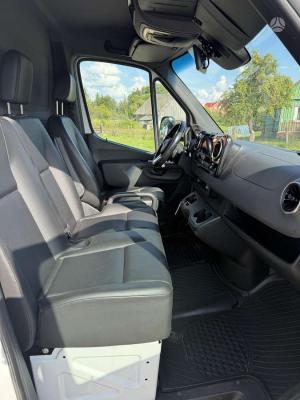 Balts Mercedes-Benz Sprinter 2021 Skaudvilė, ar dzinēja tilpumu 2.99 L un nobraukumu 397 tūkst. km par 18900 €, foto 12 vietnē AUTOMOTO.COM.LV