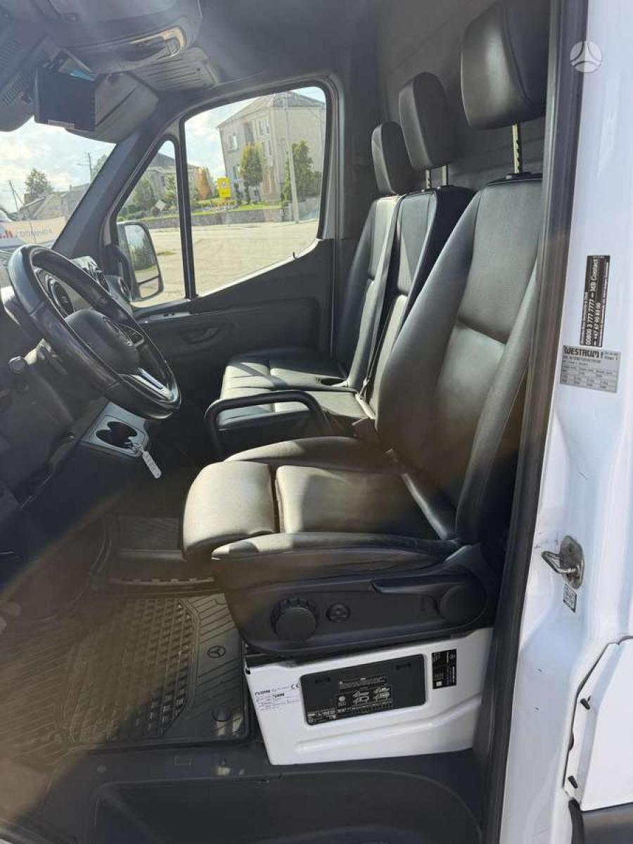 Balts Mercedes-Benz Sprinter 2021 Skaudvilė, ar dzinēja tilpumu 2.99 L un nobraukumu 397 tūkst. km par 18900 €, foto 15 vietnē AUTOMOTO.COM.LV