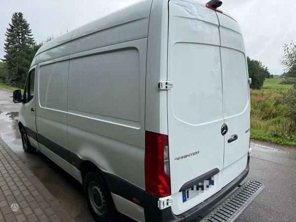 Balts Mercedes-Benz Sprinter 2021 Tauragė, ar dzinēja tilpumu 1.95 L un nobraukumu 277 tūkst. km par 11495 €, foto 4 vietnē AUTOMOTO.COM.LV