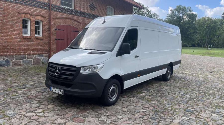 White Mercedes-Benz Sprinter 2021 in Silute, with an engine capacity of 2.20 L and mileage of 0 thousand km for 38000 €, photo 1 on AUTOMOTO.COM.LV