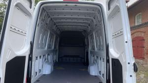 White Mercedes-Benz Sprinter 2021 in Silute, with an engine capacity of 2.20 L and mileage of 0 thousand km for 38000 €, photo 6 on AUTOMOTO.COM.LV